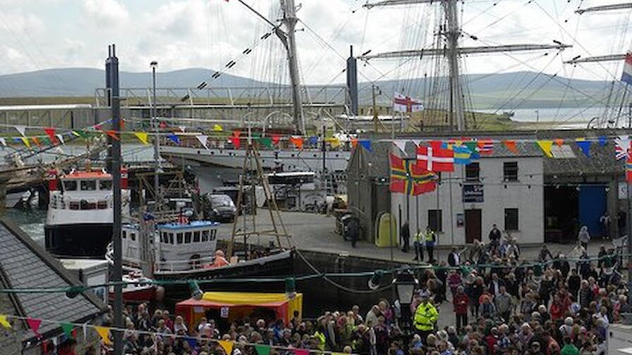 Stromness Shopping Week | Orkney.com